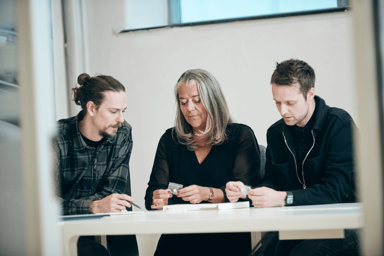 About - Ossiform - W E PRINT BONE