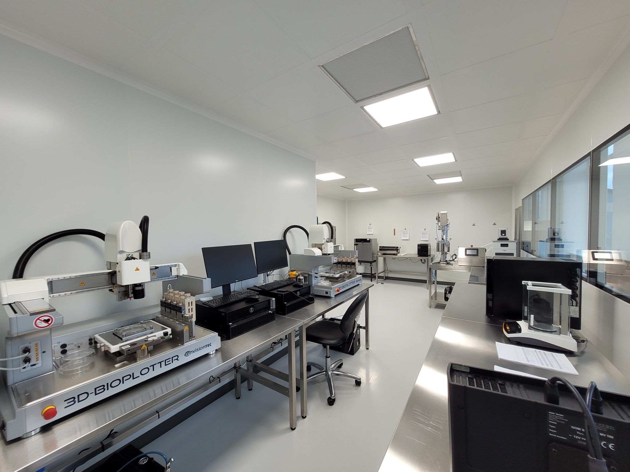 Home - Ossiform - W E PRINT BONE